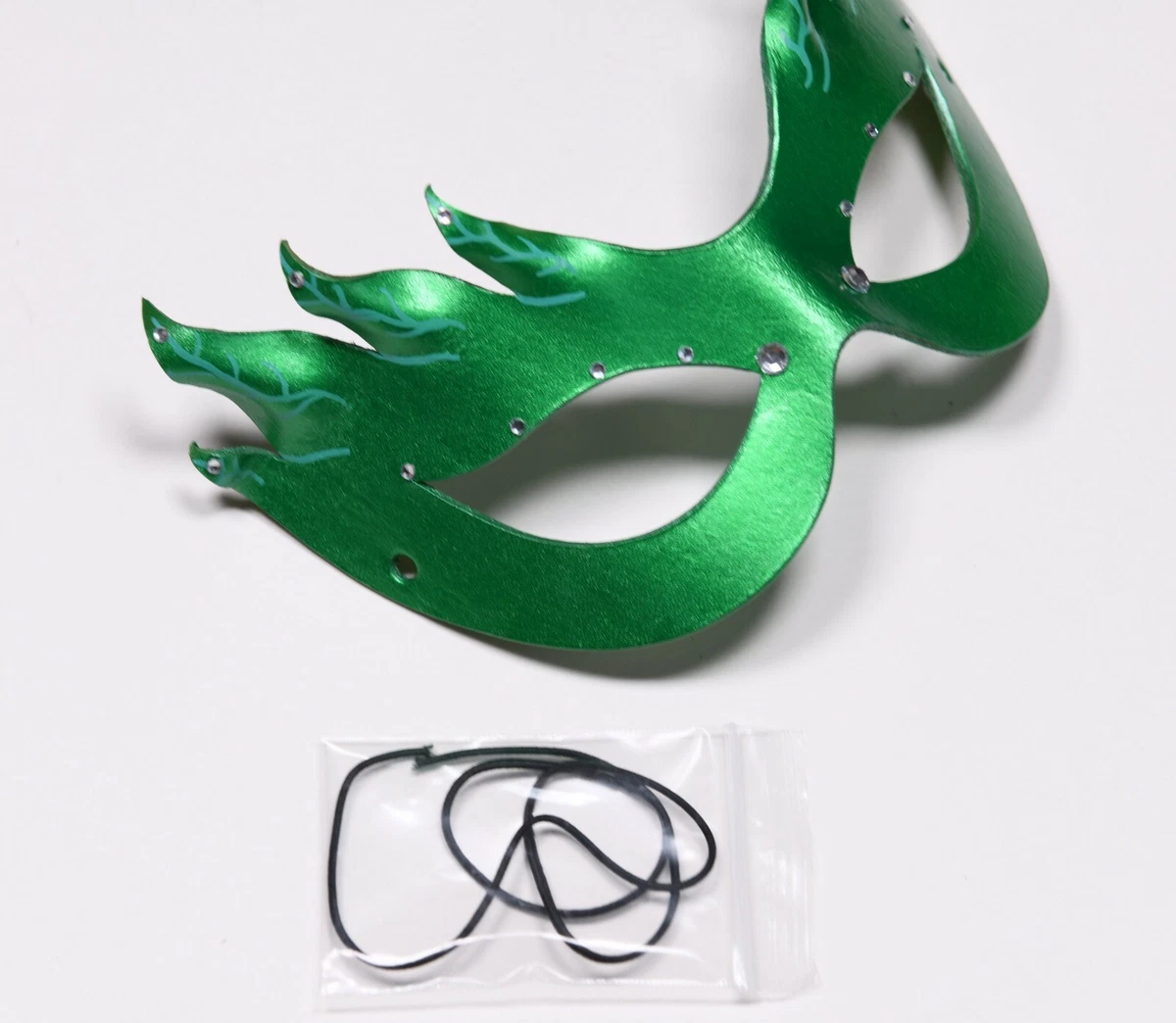 Poison Ivy Eye Mask