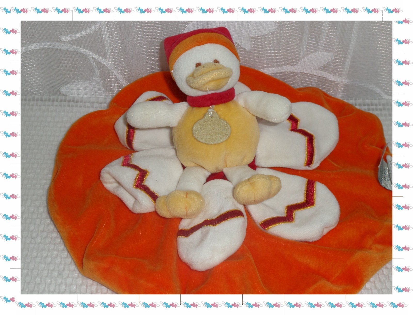 S - Doudou Semi Plat Rond Canard Gédéon Orange Jaune Blanc Doudou et ...