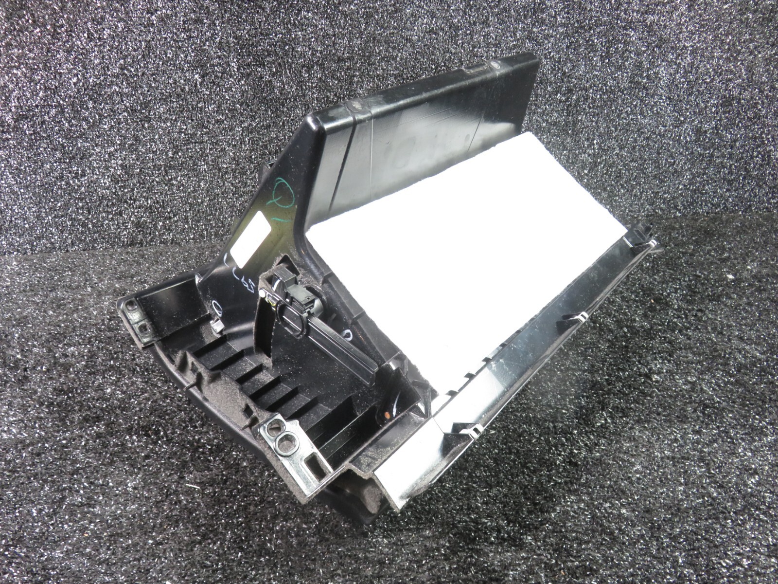 Mercedes GLE350 GL Class Glove Box Dash Black 2012 2019 A1666800091 ...