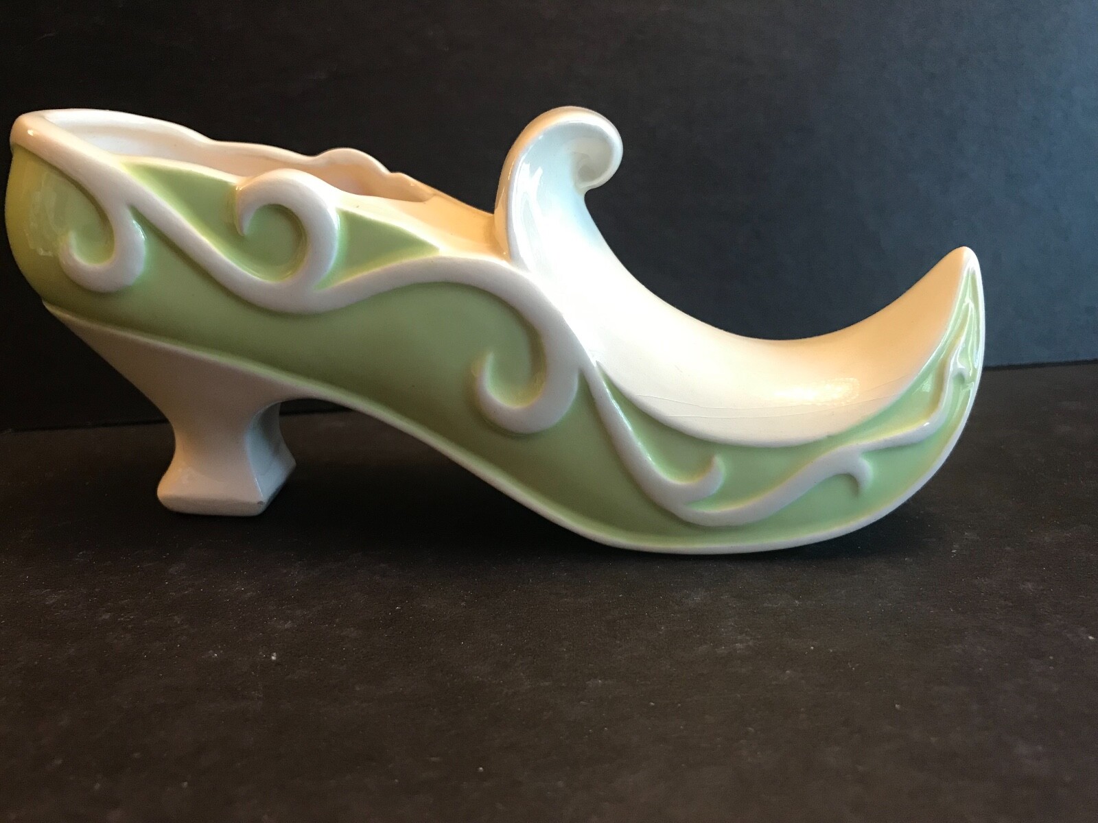 LOT - 11 UNIQUE PORCELAIN/CERAMIC SHOES & BOOTS, COLLECTIBLES - VARIOUS ...