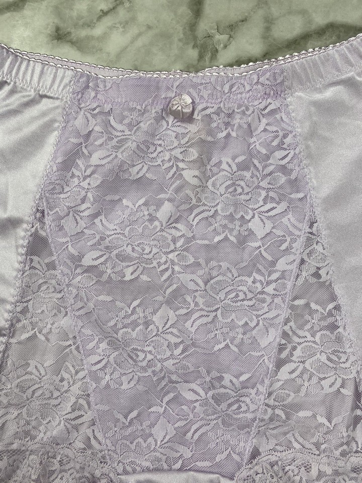 Pretty PURPLE Rhonda Shear FLORAL Lace Trim Control Panties. Size X ...