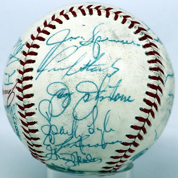 1978 Yankees Team Signed Ball (World Champions) 8 716815 | eBay