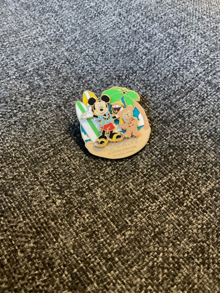DISNEY AULANI RESORT MICKEY MOUSE AND DUFFY BEAR PIN | eBay UK
