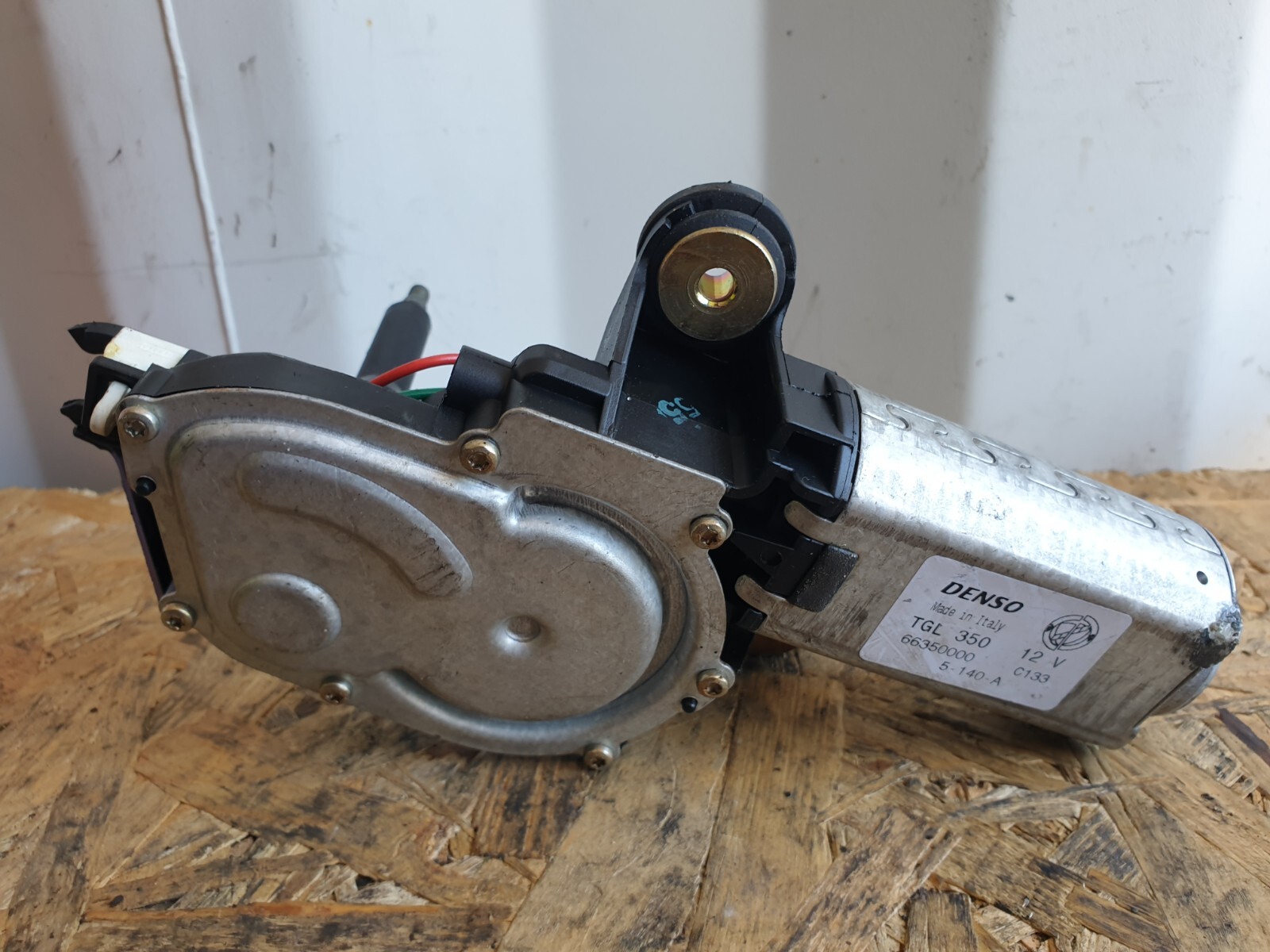 Fiat Punto Denso Rear Windscreen Wiper Motor 66350000 box J28 | eBay UK