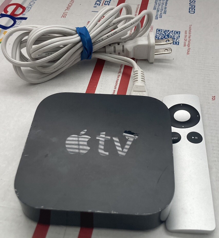 Apple TV (2nd Generation) HD Media Streamer - A1378 with Remote and ...