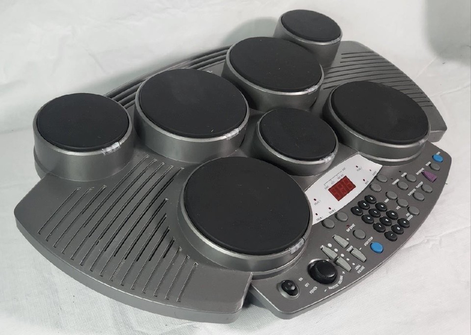 Fender Starcaster Electronic Drum Set With Foot Pedals Model TT-1 | eBay