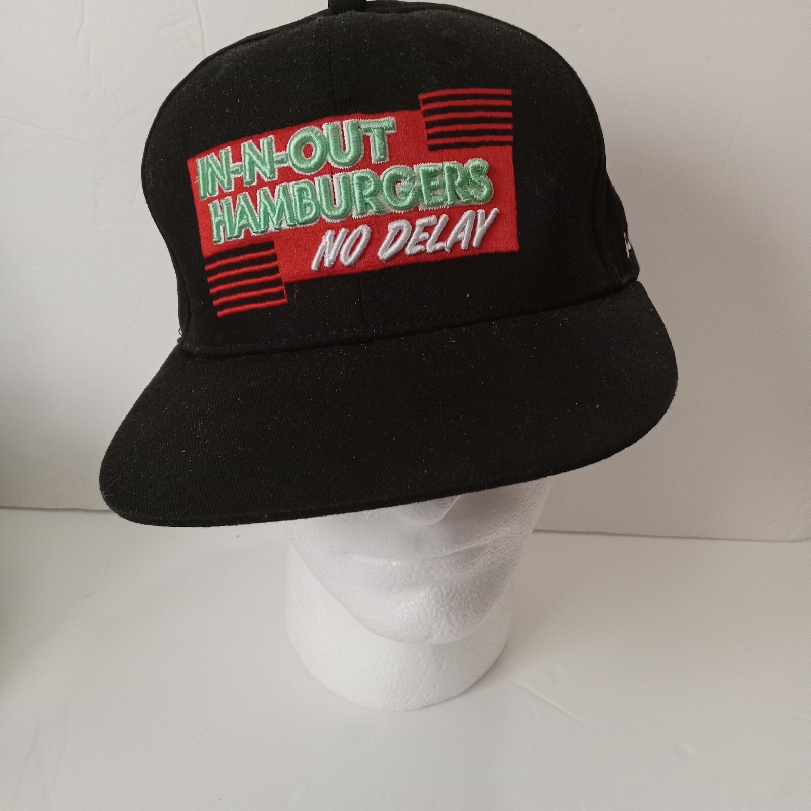 IN-N-OUT BURGER HAMBURGERS NO DELAY SEWN BLACK CAP HAT | eBay