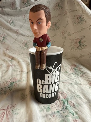 The Big Bang Theory Bazinga! - Funko Sheldon Cup And Computer Sitting ...