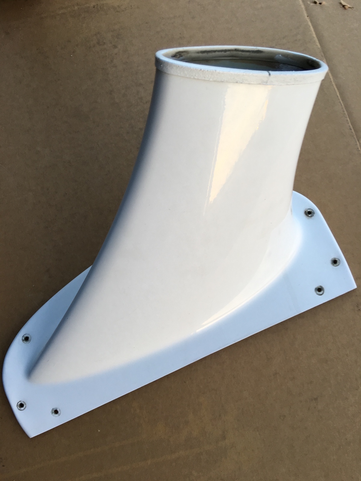 Cessna 162 Lower Strut Fairing RH 9909000-42 | eBay