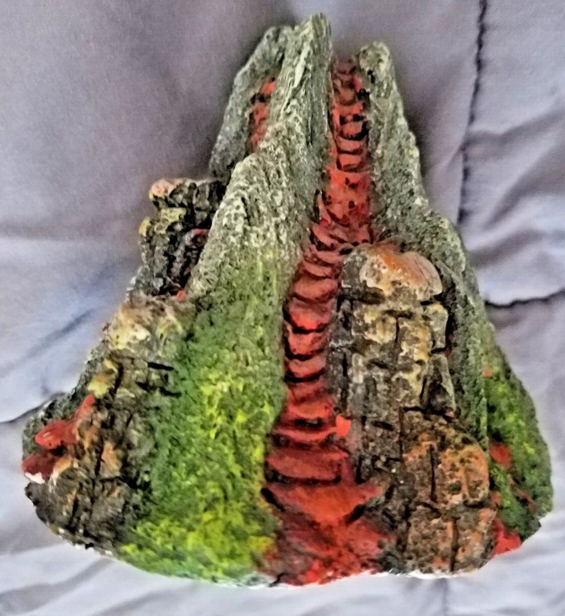 Finding Nemo Fish Tank Volcano