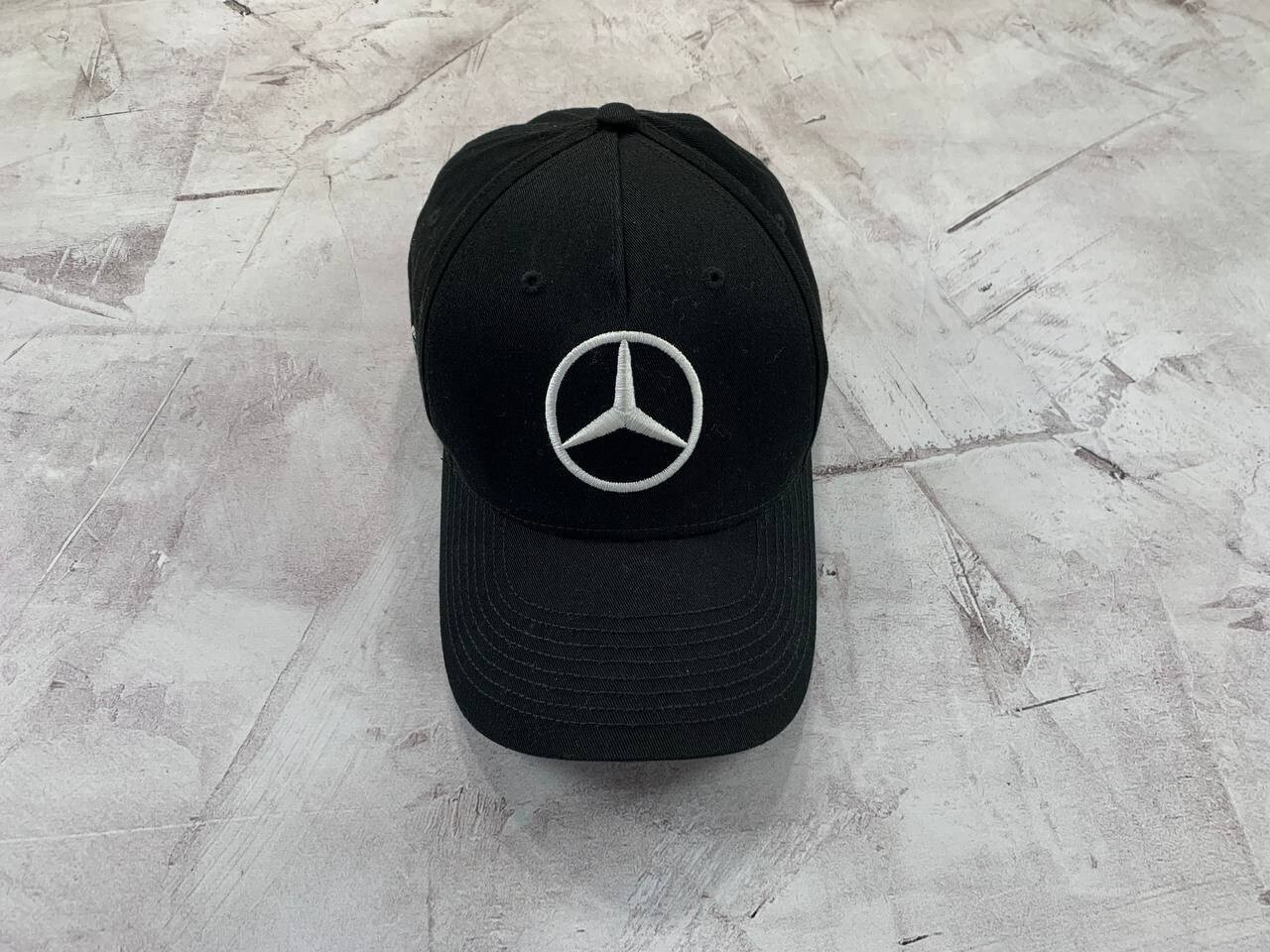Mens cap Mercedes Benz AMG Petronas Color Black - Gem