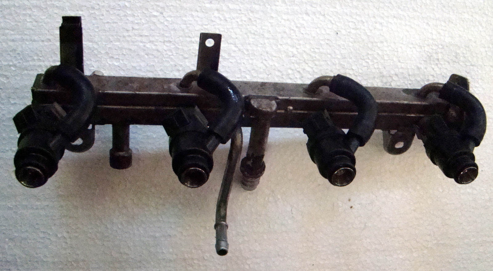 BMW E36 E34 Z3 Injectors Fuel Rail M43 Injection Unit 1247904 | eBay