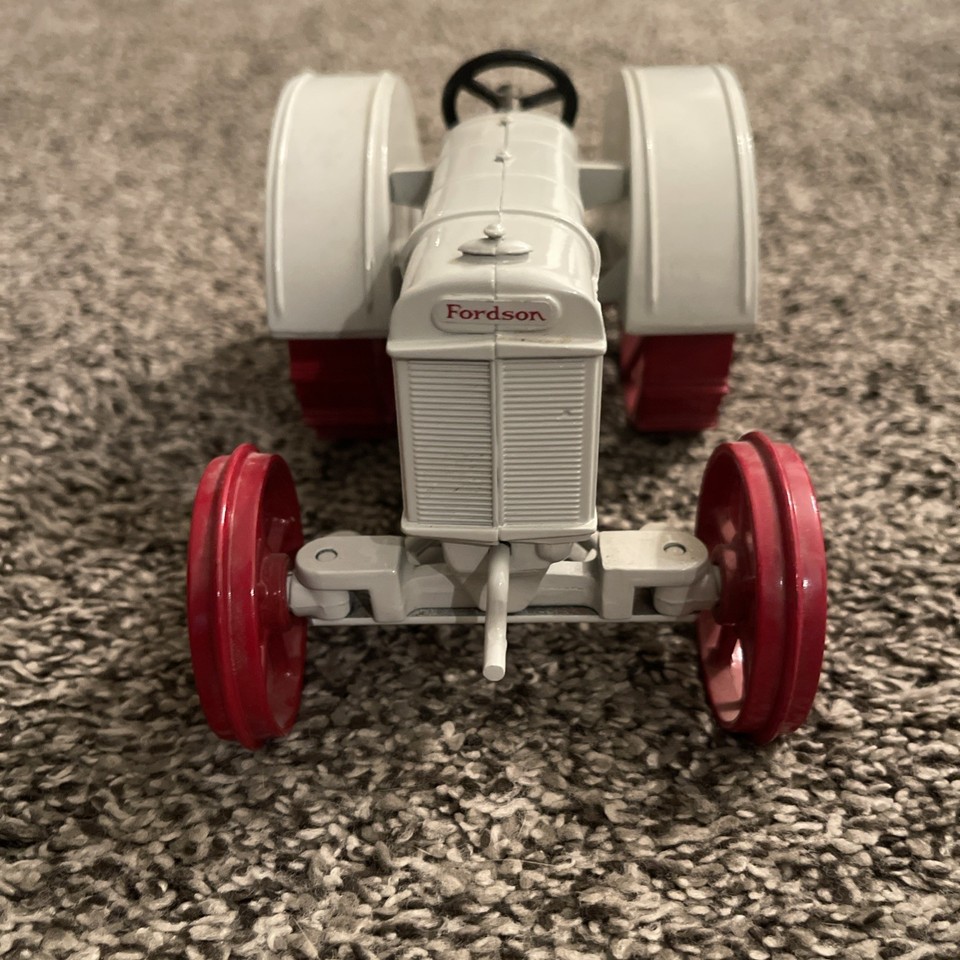 Vintage 1990 ERTL 1/16 Scale Diecast Fordson Model F Steel Wheel ...