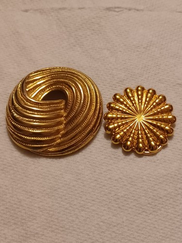 Vintage Gold-tone Scarf Clips Set with Swirl and Sunburst Designs | eBay