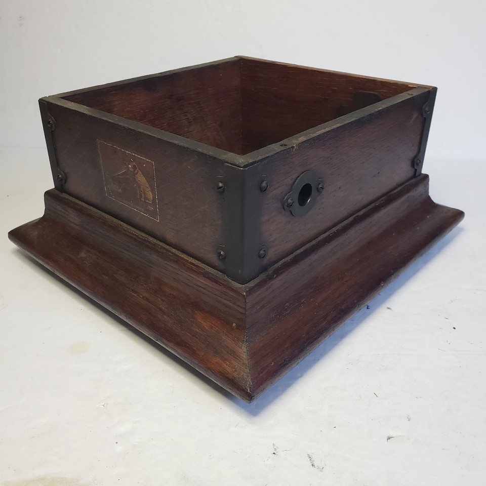 Part *EARLY NIPPER OAK CABINET* Victor Royal Type R Talking Machine ...