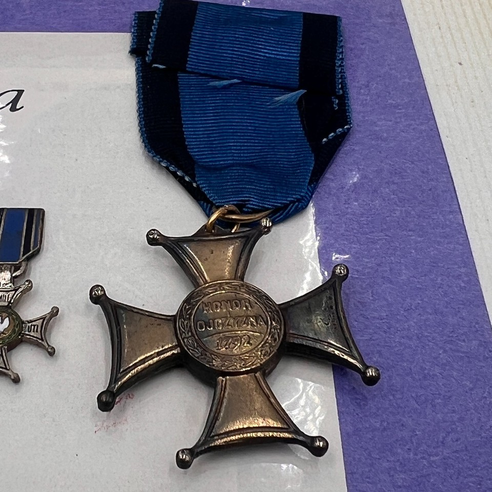 Vtg WWII Poland Polish Virtuti Militari 5th Class Silver Order Brig ...