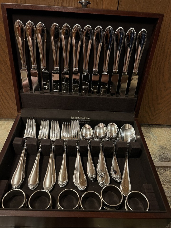 Reed and Barton Stainless Flatware 76 Piece Set With Serving Pieces New ...