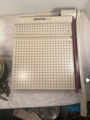 Paper Cutters & Trimmers - Boston 2612 Paper Cutter