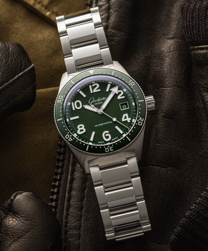 Glashutte Original. Seaq. 39.5mm. Green Dial. Full Kit box, papers ...