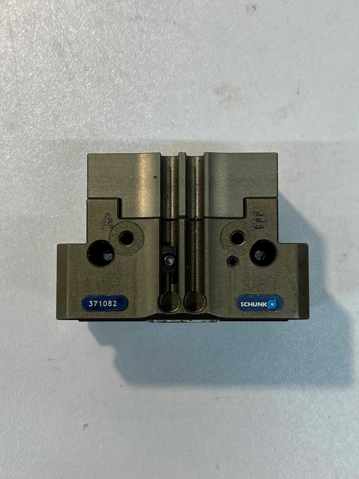 Schunk 371082 Zwei-Finger Parallelgreifer -- for sale online | eBay