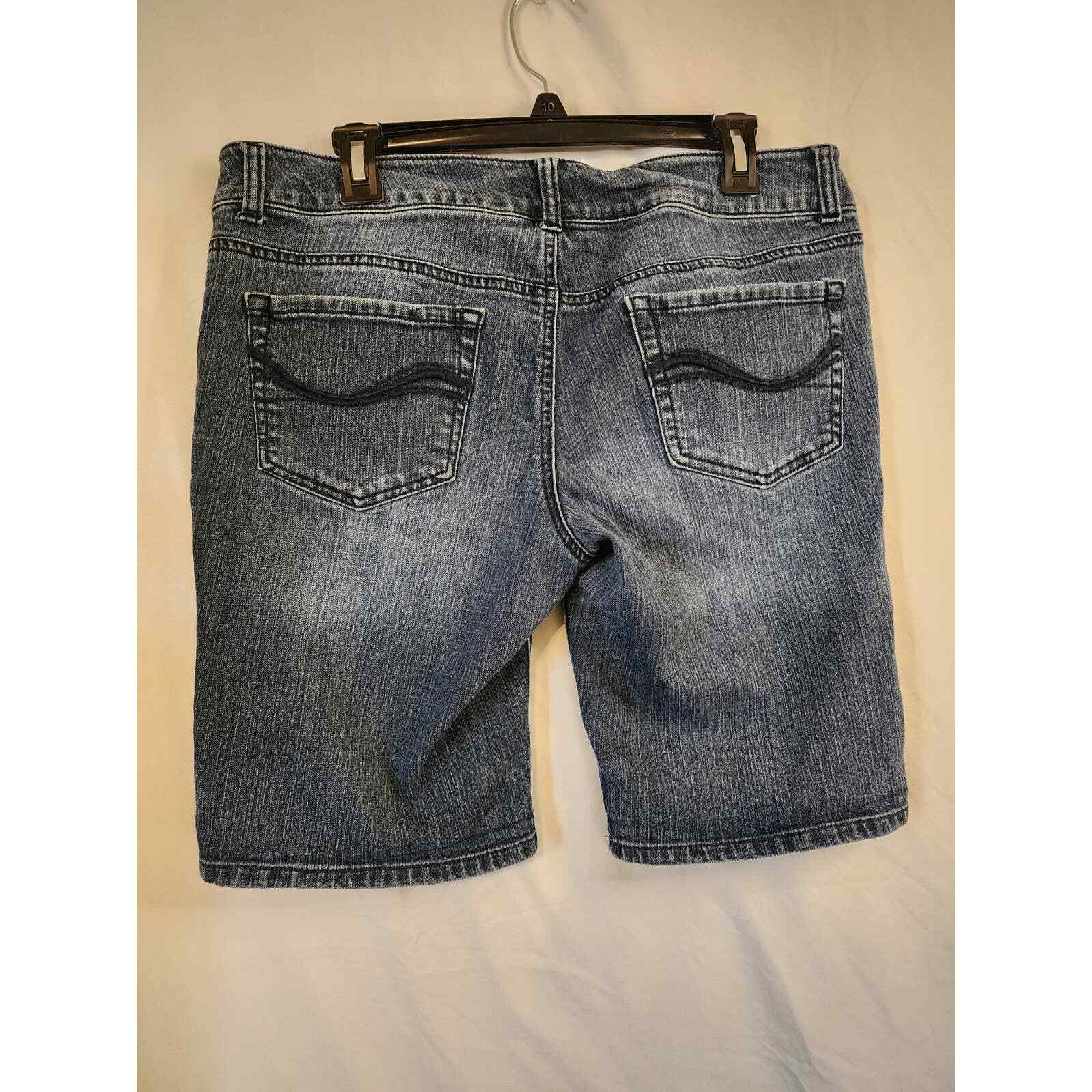 SO Denim Jean Shorts Jorts Size 15 - Gem