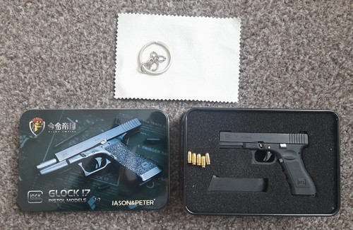 Mini Glock 17 Gun 1:3 Model Key Chain Shell Ejecting | eBay UK