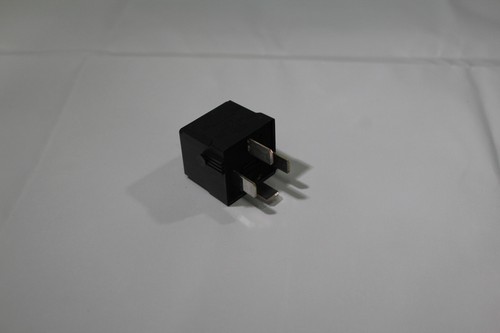 NEW Genuine Mercedes-Benz Black 4-Pin Electrical Fuse Box Relay ...