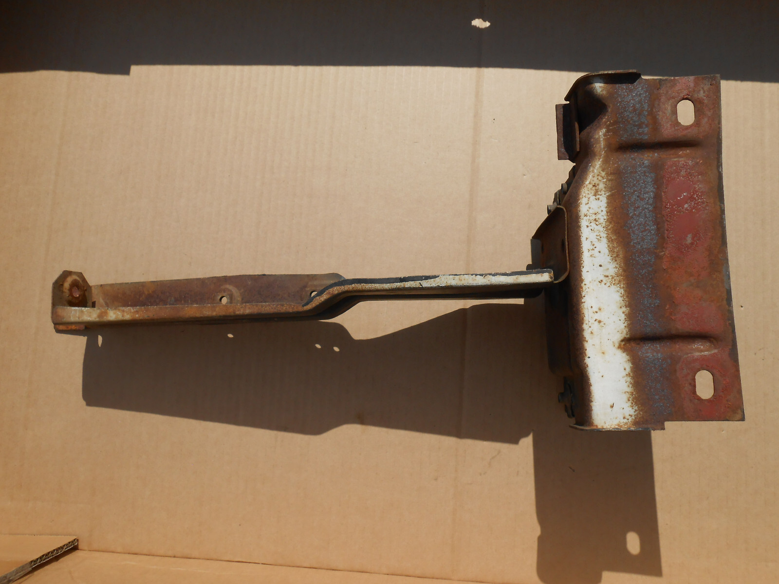 XR XT Ford Falcon Bonnet Striker Support Bracket | eBay Australia