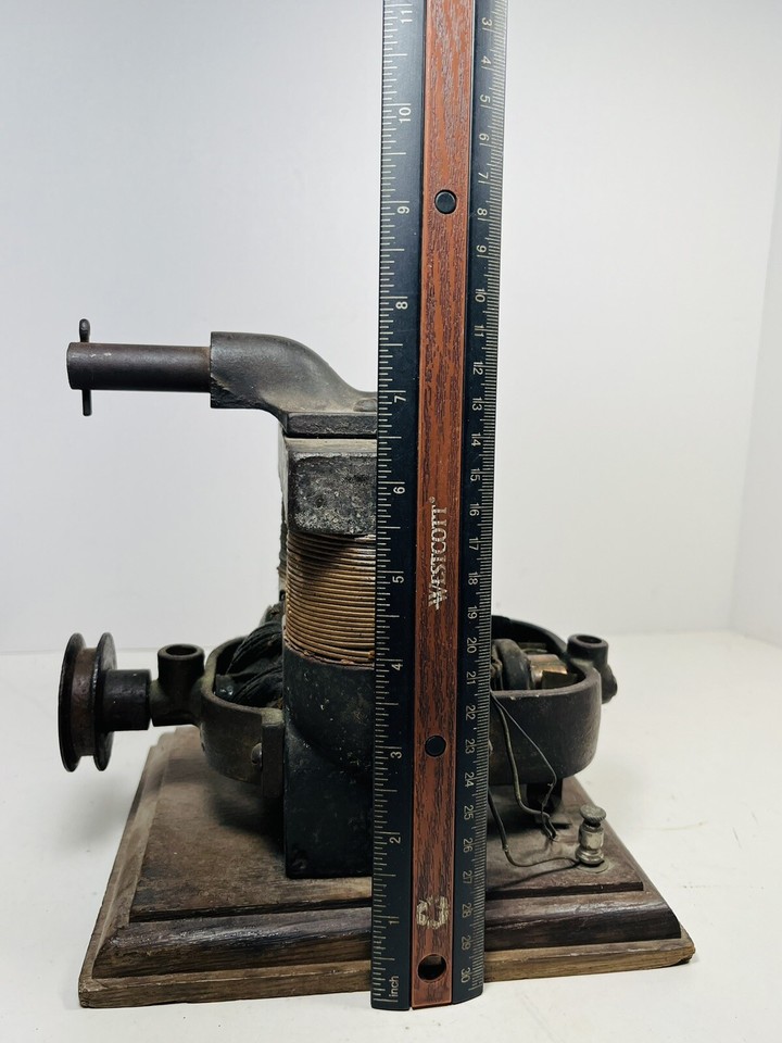 Antique Early Carlisle & Finch Hand Crank Bipolar Electric Motor Dynamo ...