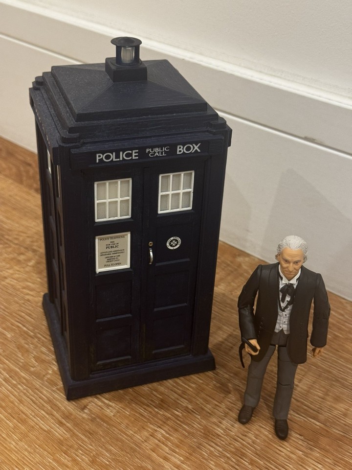 Doctor Who First 1st Electronic Tardis Lights Sounds FX Original ...