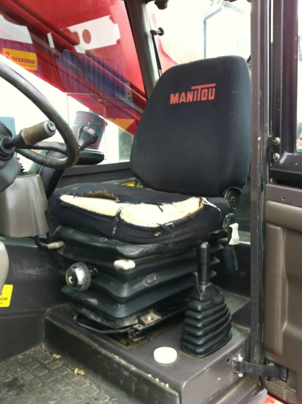Genuine Manitou Seat Base Cover 562151 MT1340 SL TELEHANDLER LOADALL ...