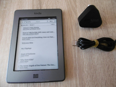 Amazon Kindle 4th Gen D01200 4GB Wi-Fi 6" eBook Reader & Accessories | eBay