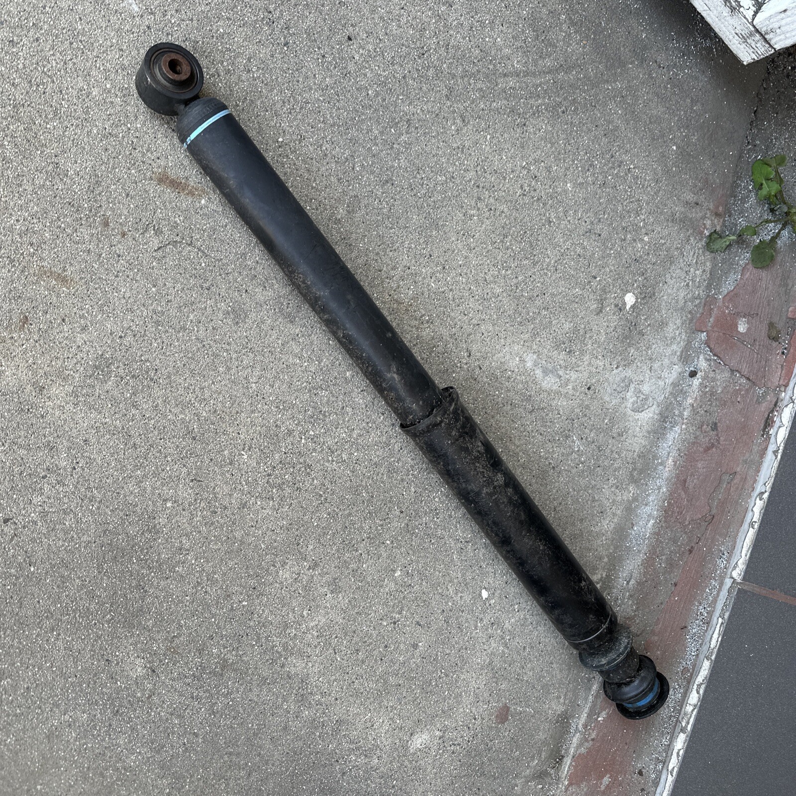 2013-2021 Toyota Tundra Rear Left or Right Shock Strut 48530-09N96 | OE ...