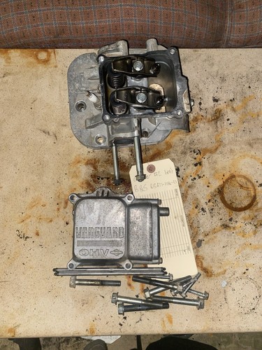Briggs & Stratton 35hp Vanguard Cylinder Head #2 845590 84006468 | eBay