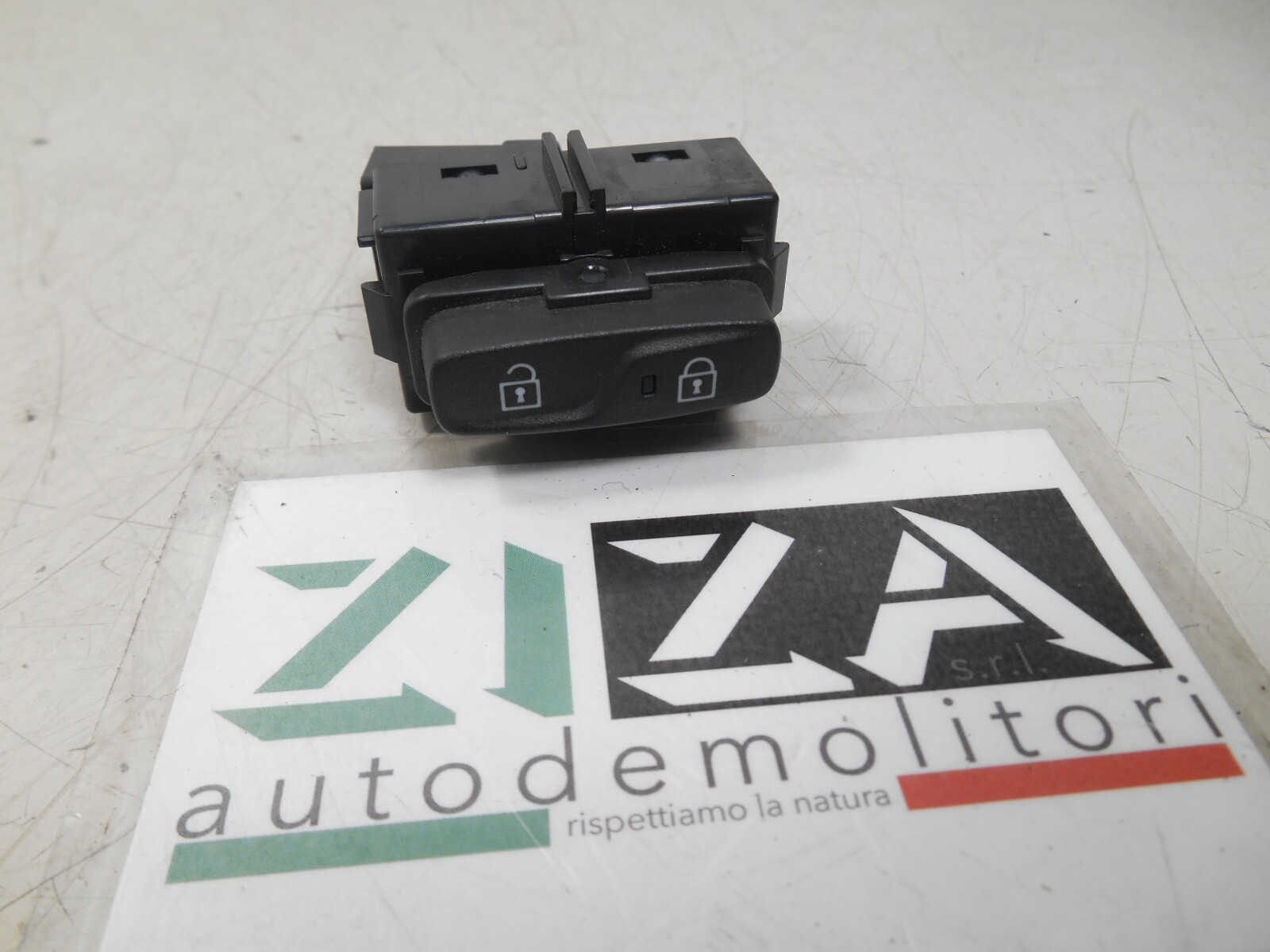 Pulsante Blocco Porte Volvo V60 2012 31318989 | eBay