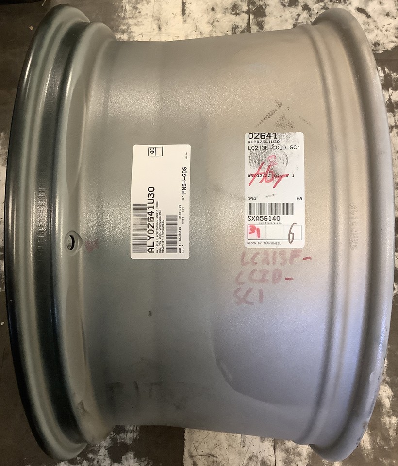 Dodge Ladegerät Challenger 18-21 2641 2108 Aluminium OEM Rad Felge 20 x ...