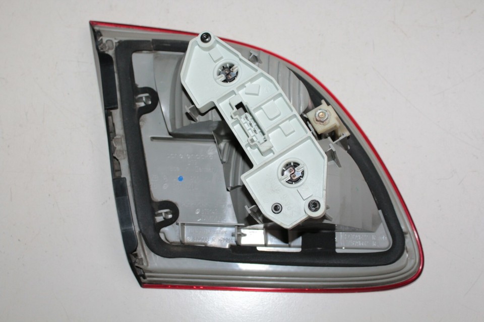 Rear Light Inside Right Mercedes W211 E-Class T-Model / A2118201464 ...