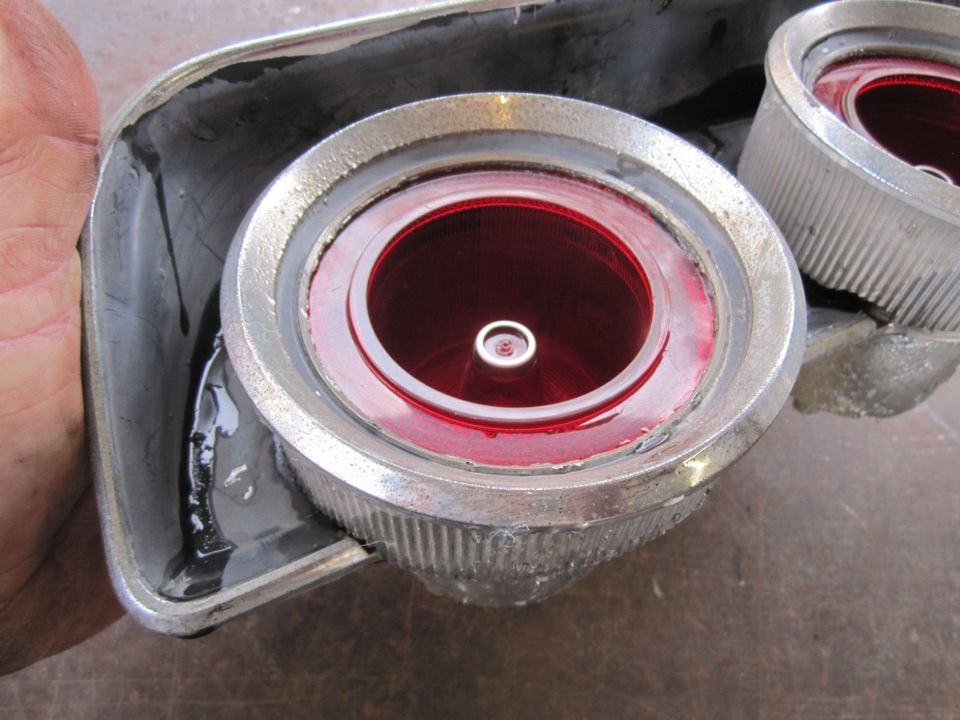 68 CHARGER RIGHT TAILLIGHT OEM PERFECT LENSES SOME PITTING MUST SEE | eBay