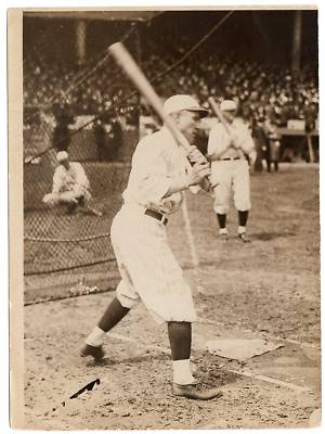 1918 LARRY DOYLE Batting Baseball Photo by GG BAIN | eBay