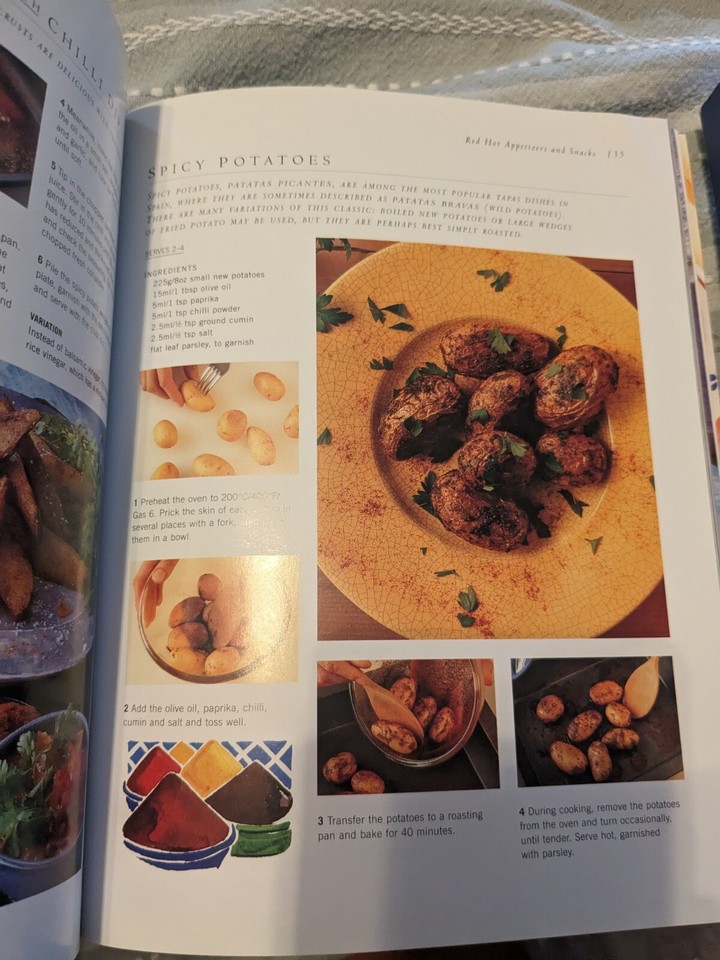 Ultimate Hot & Spicy Red Hot Cookbook (400+ sizzling dishes) by Jenni ...