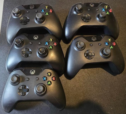 Lot of 5 Xbox One Series Elite Wireless Controllers 1537 | For Parts Or ...