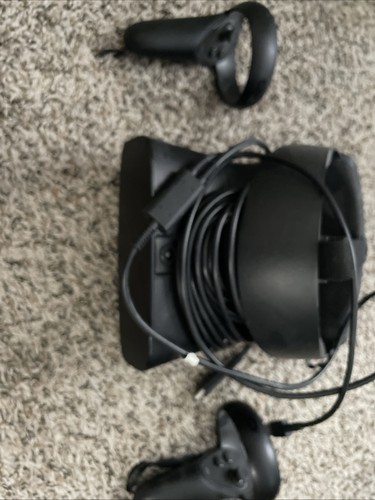 Oculus Rift S PC-Powered VR Gaming Headset - Black W/ Controllers | eBay