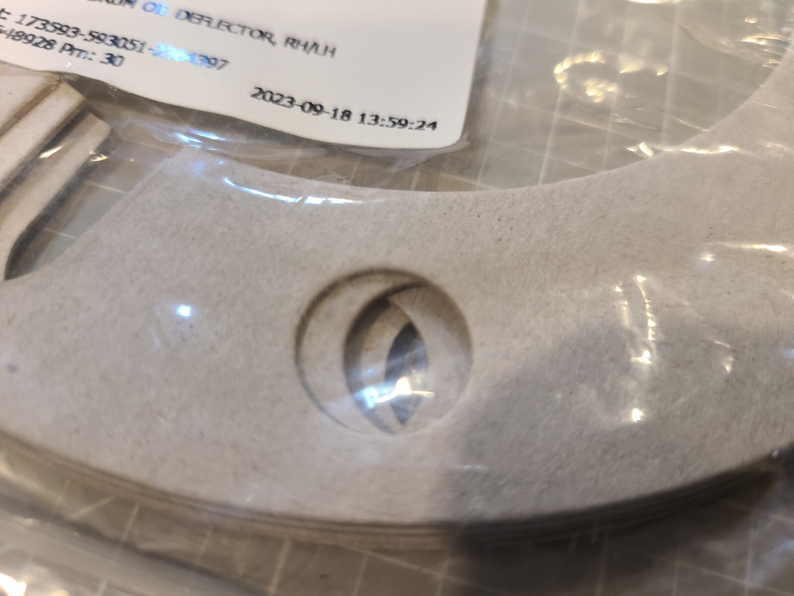 42443-55020 Toyota OEM Genuine GASKET, BRAKE DRUM OIL DEFLECTOR, RH/LH ...