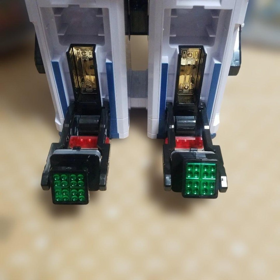 Tokusatsu Sentai Dekaranger DX Decarobo Set #91243f | eBay