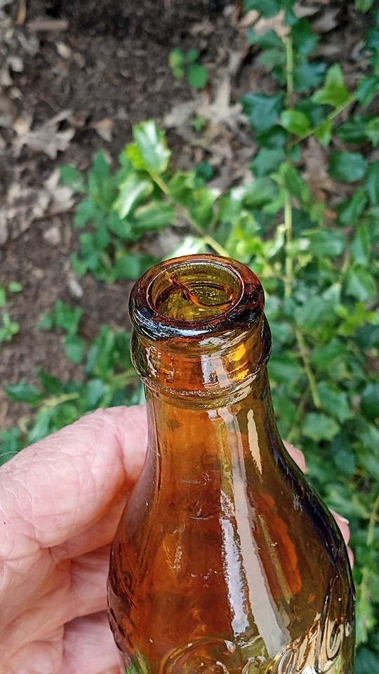 Vintage Straight Sided Yellow-Amber Coca Cola Bottle Lexington ...