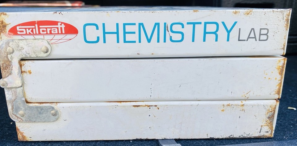 Vintage 1960s SkilCraft World Of Science Chemistry Lab Set Incomplete ...