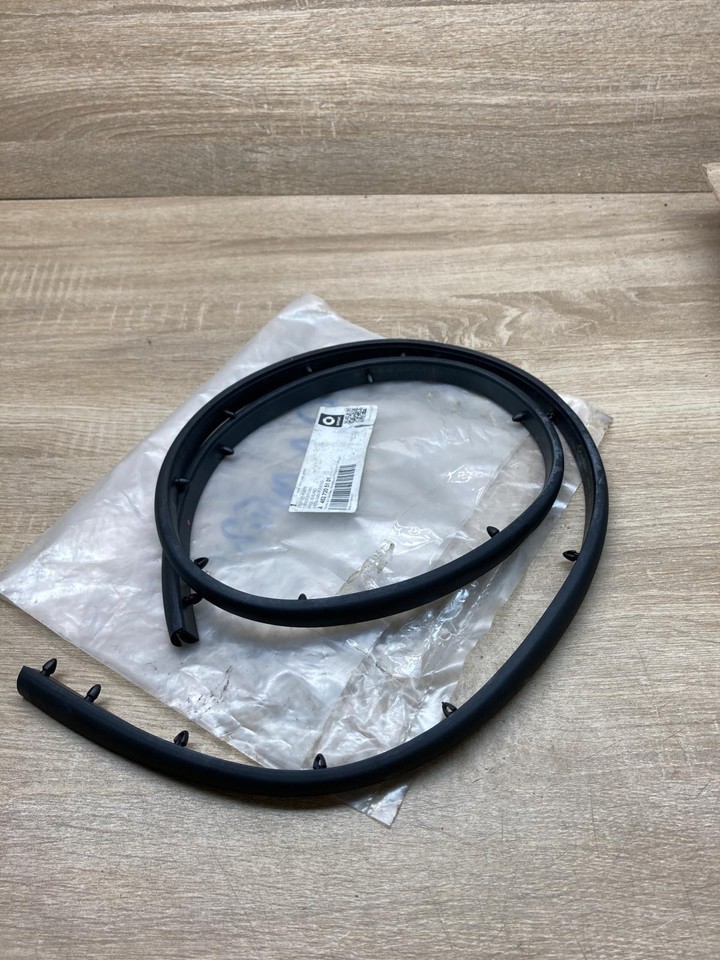 a4537205101 front door rubber seal smart forfour ii w453 | eBay Australia