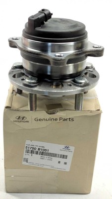 New OEM Hyundai Front Wheel Hub 2015-2017 Genesis Sedan G80 RWD 51750 ...