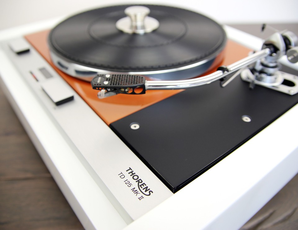 Restored Thorens TD 125 MKII turntable SME white / orange | eBay