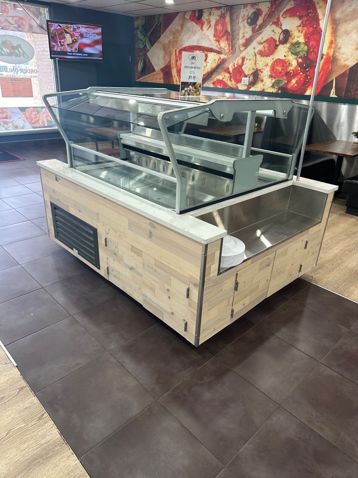 REFRIGERATED LIGHTED COLD /SALAD BUFFET BAR STATION DOUBLE SIDED SNEEZE ...